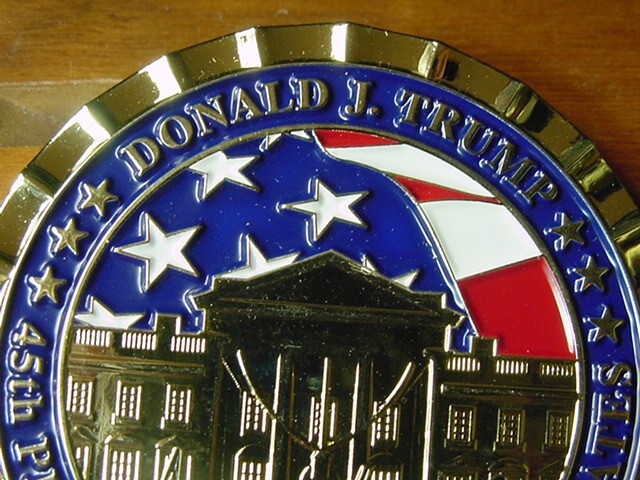 Official President Donald J Trump Challenge coin -Commander in chief ...