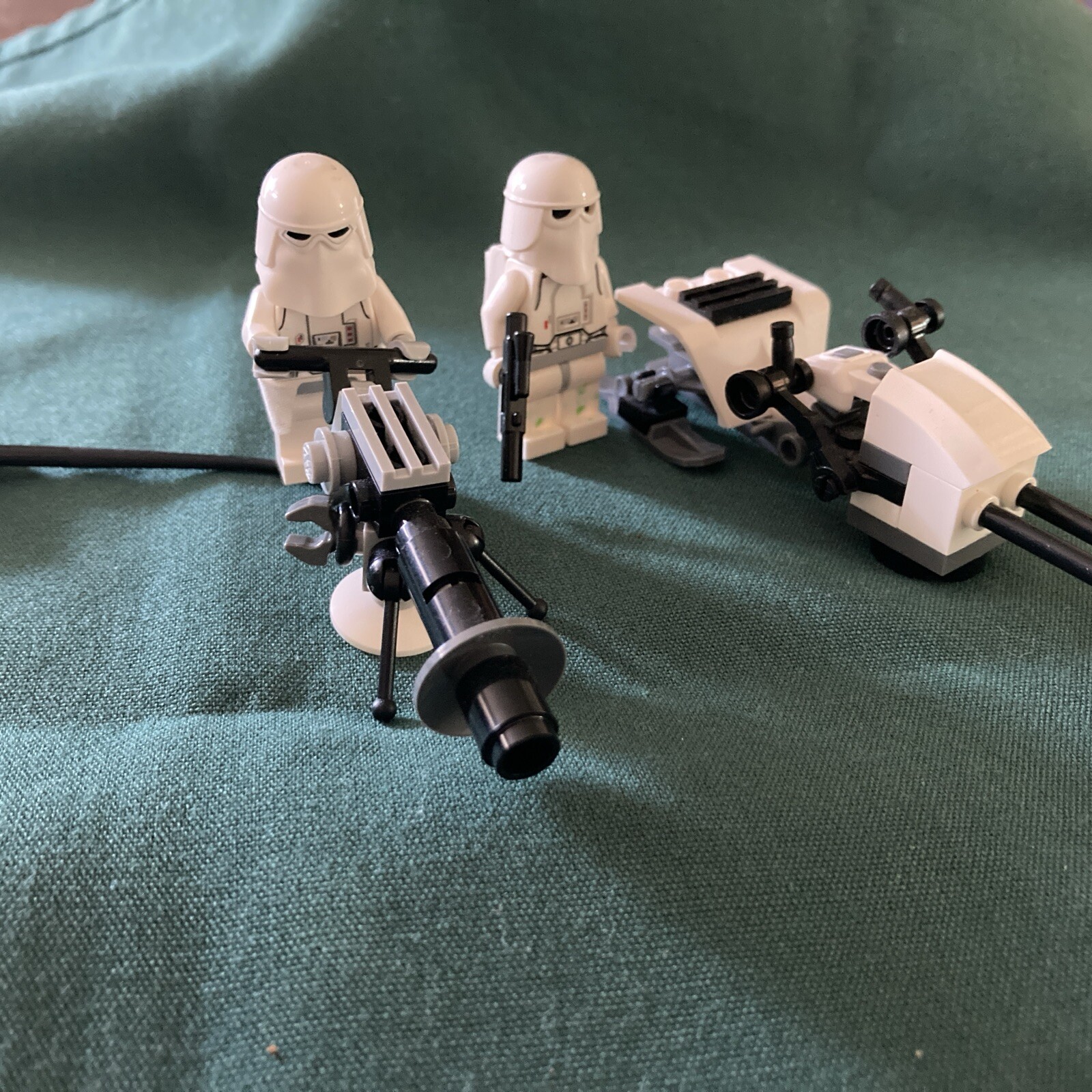 LEGO® Star Wars ™ Snow Trooper Battlepack Set 8084 Incomplete Xtra ...