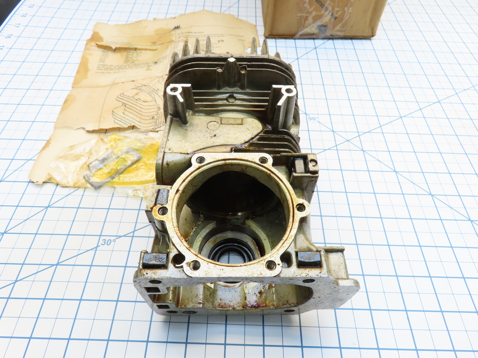 McCulloch 87273 Engine Cylinder Block Kit 895 Kart As Shown Read Below ...