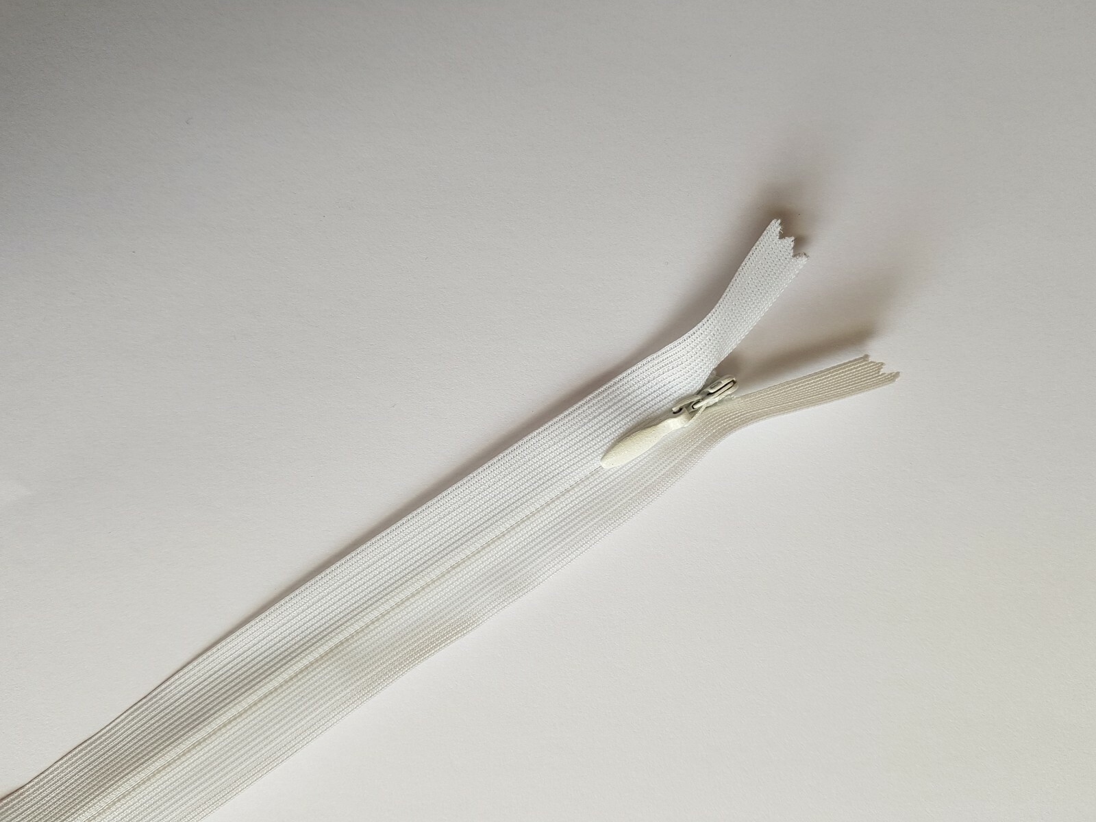 OPTI S43 Concealed/Invisible Closed End Zips, teardrop puller for Light ...