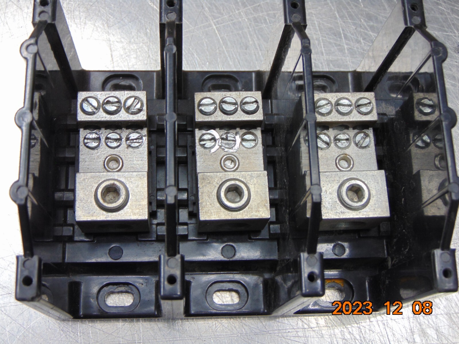 BUSSMANN PDB321-3 175A 175 AMP 600V POWER DISTRIBUTION BLOCK no cover ...