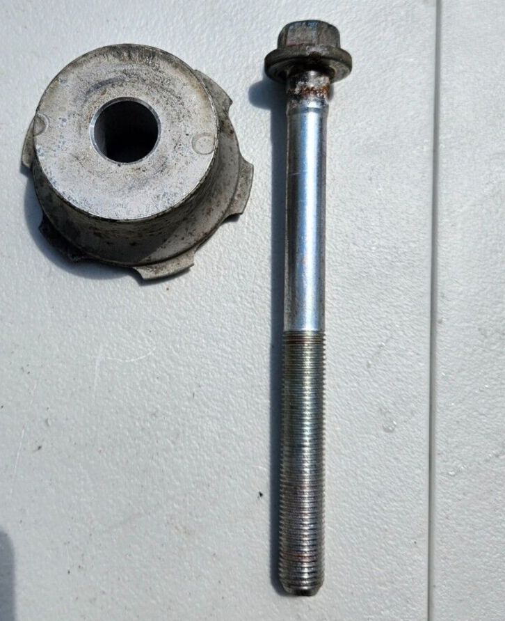 SUBARU OUTBACK REAR SUSPENSION SUBFRAME CROSSMEMBER UPPER STOPPER OEM ...