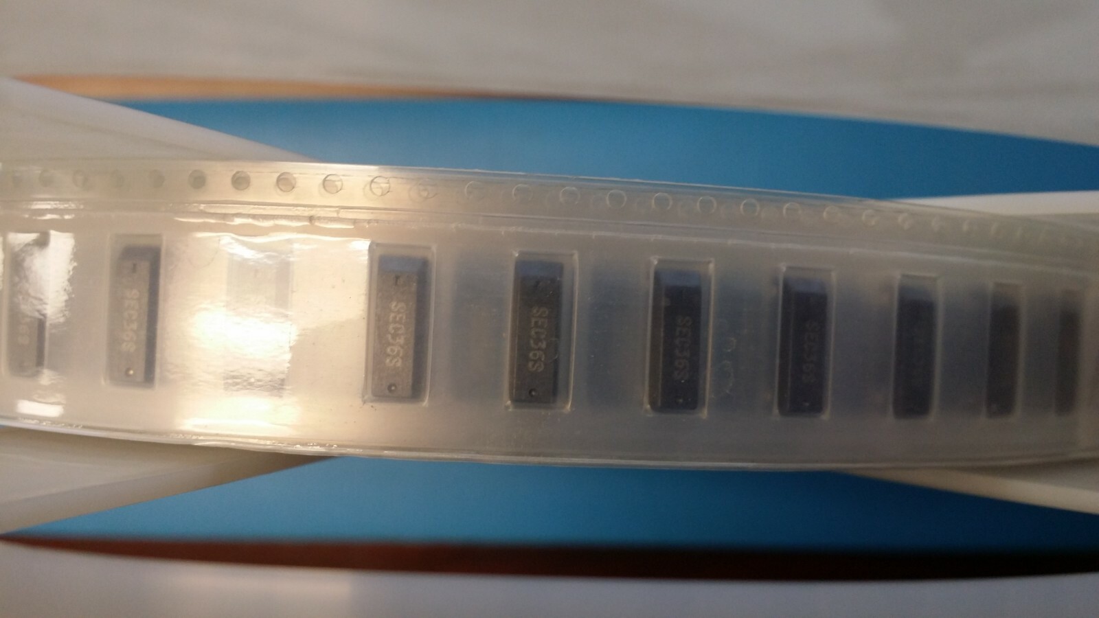 (5 PCS) ECS-036-S-7S ECS 3.6864MHz ±30ppm Crystal Series 250 Ohms | eBay