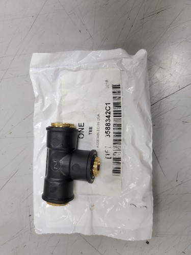 GENUINE OEM INTERNATIONAL QUICK CONNECT TEE FITTING 1/2 X 1/2 X 3/8 ...