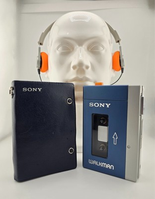 The Ultra Sony Pack TPS-L2 Walkman, MDR-3L2 Headphones and an Excellent ...
