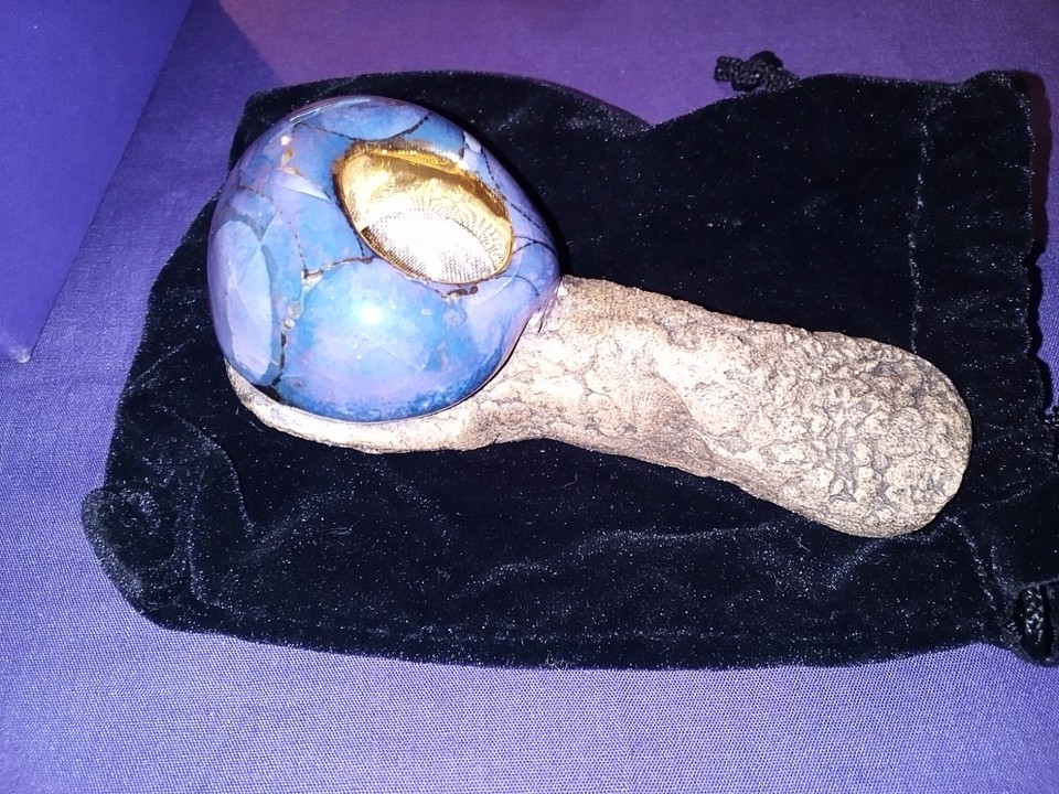 Hawaiian Lava Stone Hand Smoking Pipe Celebration Pipe Signed Purple ...