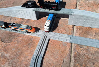 1 NEW UPGRADED MICRO MACHINES TRAINS X CROSS CROSSOVER MINIATURE ...
