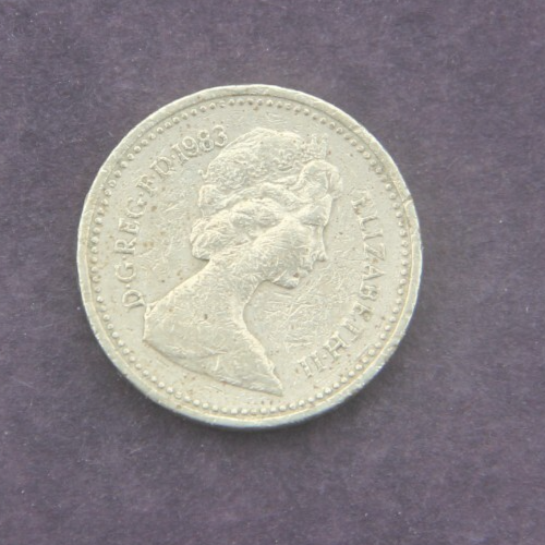 1983 United Kingdom One Pound Coin Queen Elizabeth II | eBay