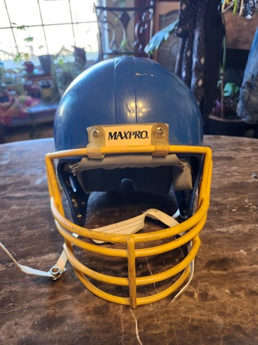 VINTAGE Maxpro 2001 Blue & Gold UCO Football Helmet Size M central ...