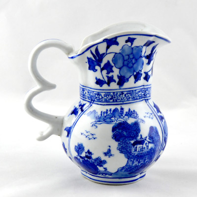 Chinese porcelain Water Pitcher Jug with Blue and White decoration | eBay