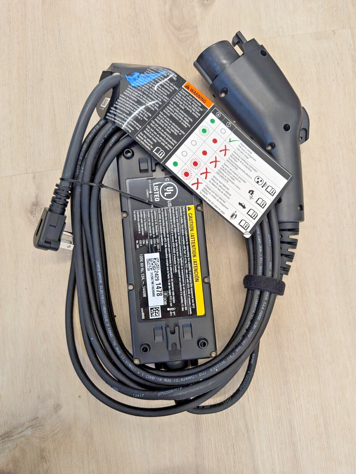 Chevrolet Bolt Charger Volt Electric Vehicle Plugin EV Car Battery 110v ...