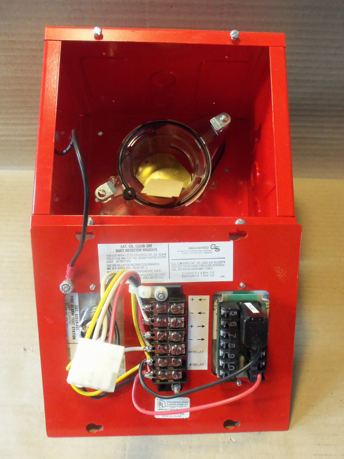 New Edwards Duct Smoke Detector 6265B-002 Duct Detector Housing Fire ...