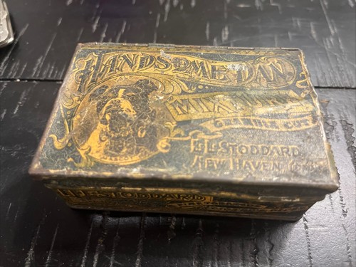 HANDSOME DAN MIXTURE - L. L. Stoddard - Tin Litho Advertising Tobacco ...