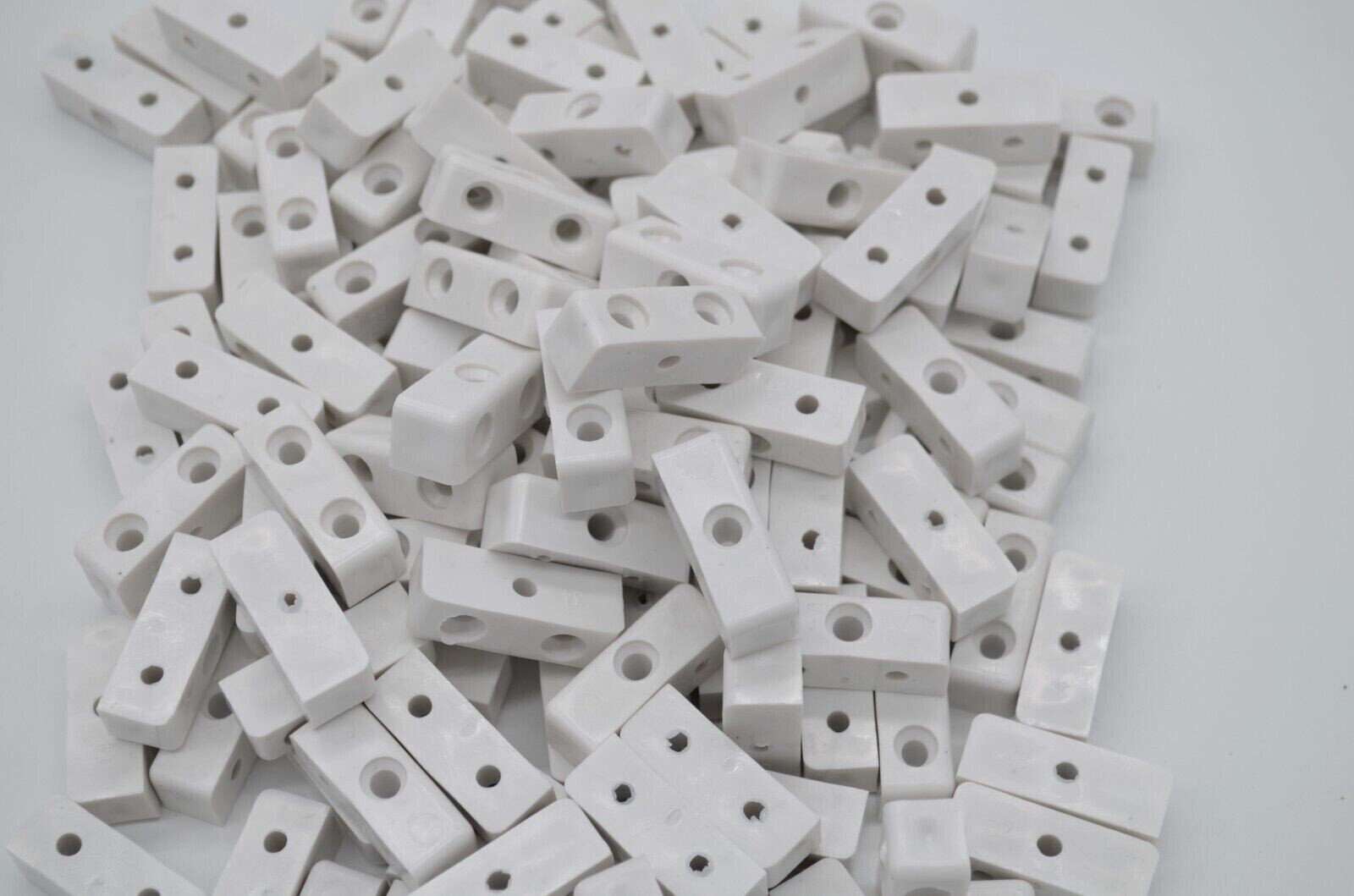 WHITE MODESTY MOD BLOCK KITCHEN CABINET CUPBOARD FIXING JOINT CONNECTOR ...