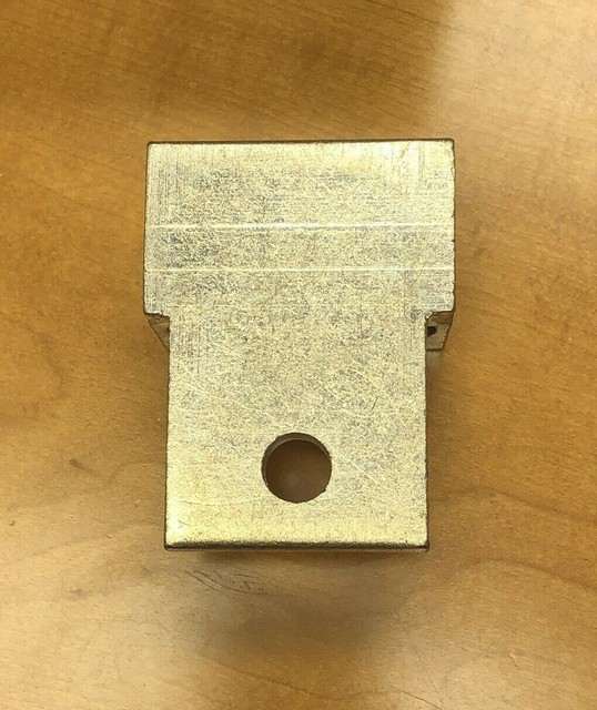 BURNDY K2A36U Two Conductor Universal Terminal Lug 2 AWG - 600 Kcmil 1/ ...