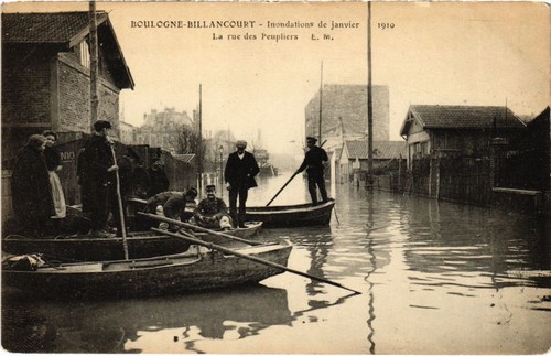 CPA BOULOGNE-BILLANCOURT Inondations 1910 - La Rue des Peupliers ...