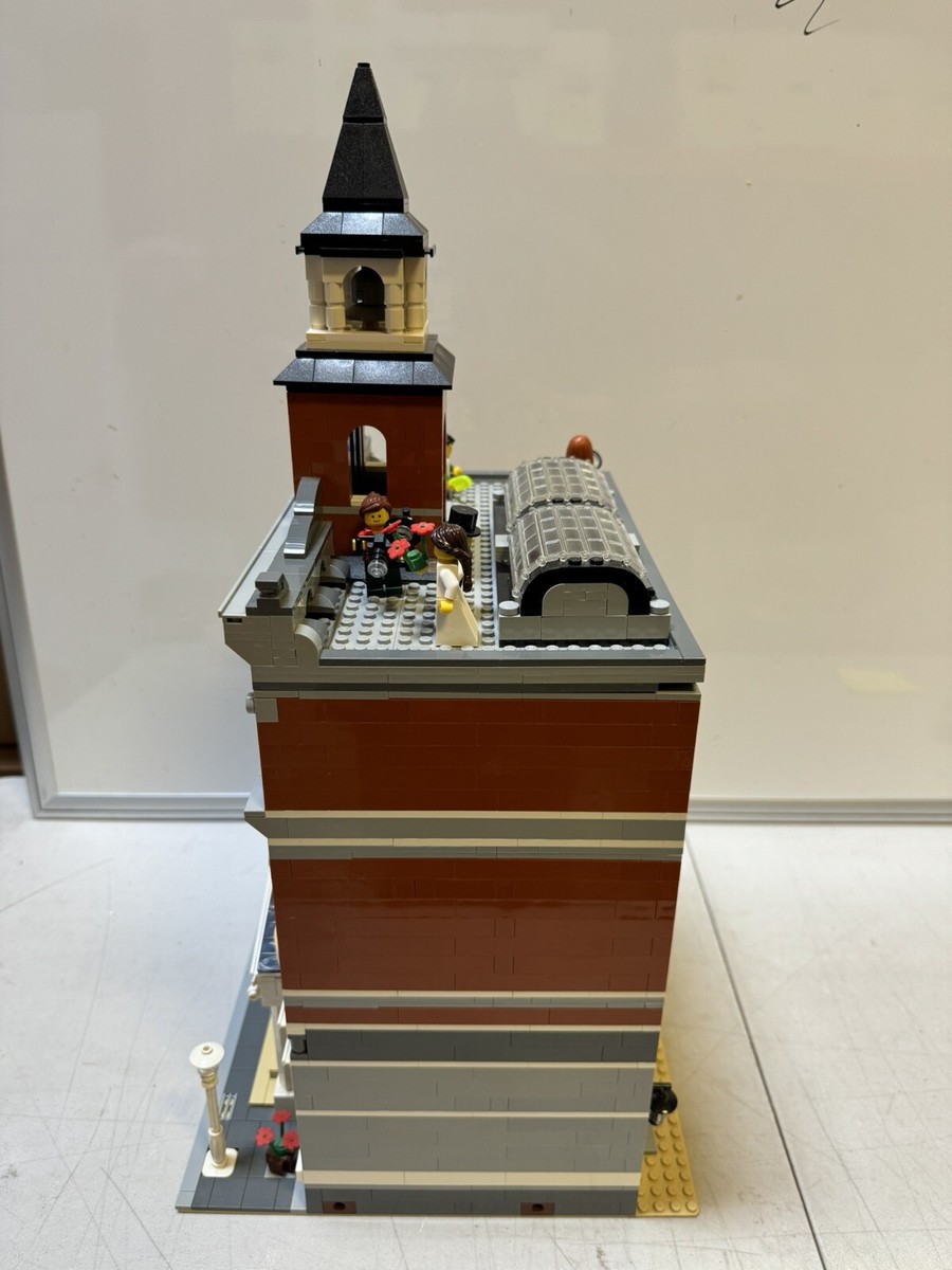 Janitor Lego Town Hall LEGO Creator Town Hall (10224) "Retired"