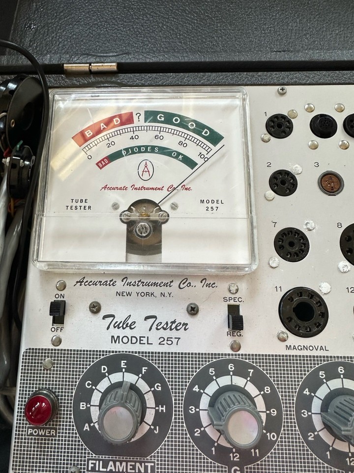 Accurate Instrument Co. Tube Tester Model 257 powers up + manual | eBay