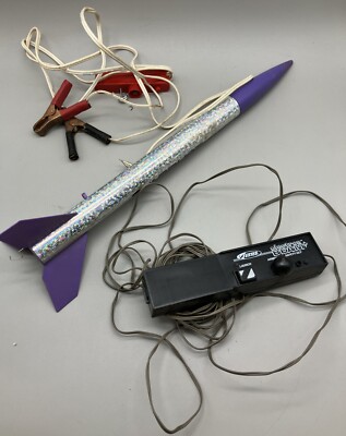 Estes Stardust Flying Model Rocket Starter Set/Launch Kit - #1817 | eBay