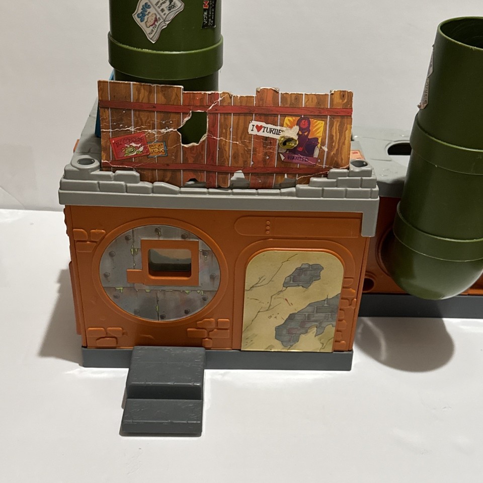 1989 Playmates Teenage Mutant Ninja Turtles TMNT Sewer Lair Playset ...