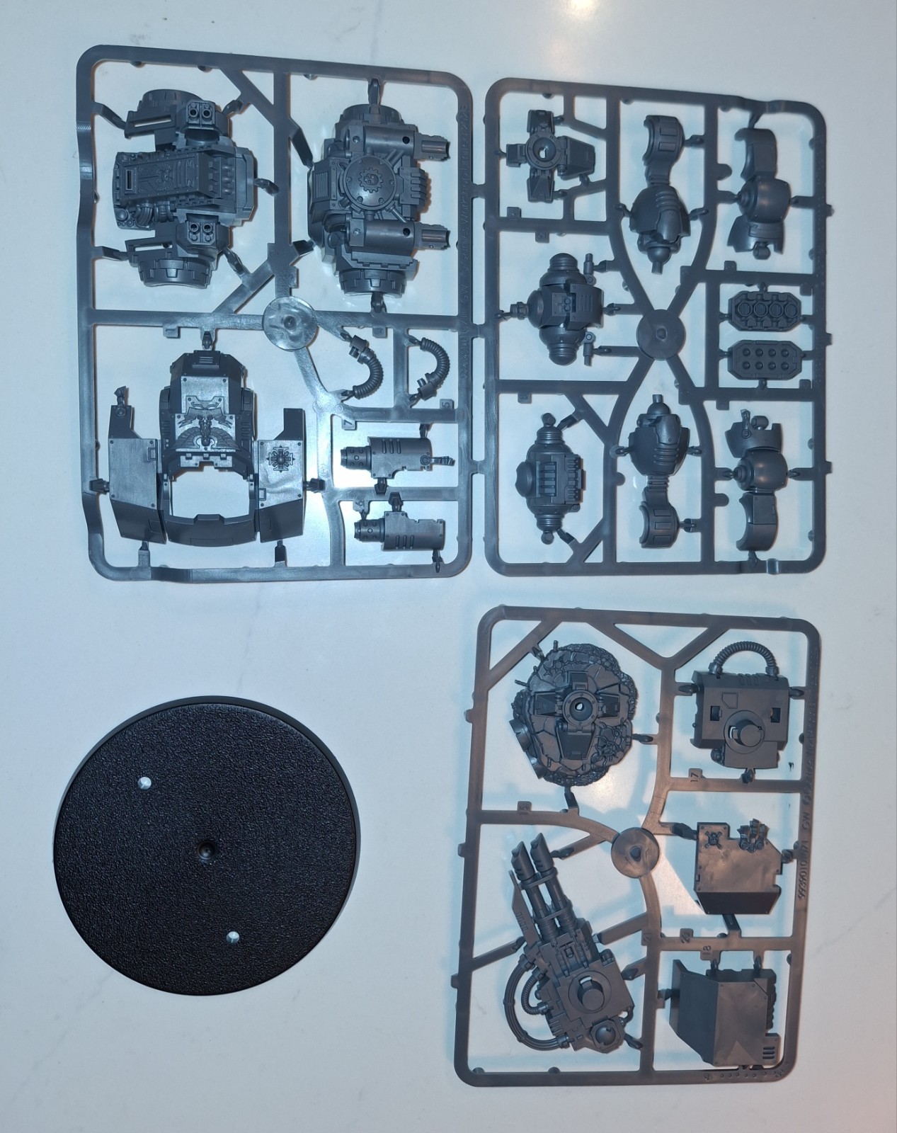 Games Workshop Warhammer 40k Space Marines Ballistus Dreadnought On ...