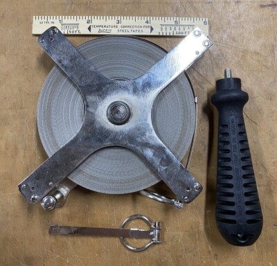 Measuring Tapes & Tools - Lufkin 100 Ft