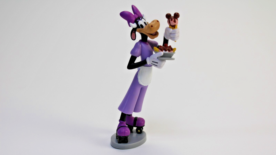 Disney Character Figurine Lot of 9 Mickey Mouse Donald Goofy Pluto ...