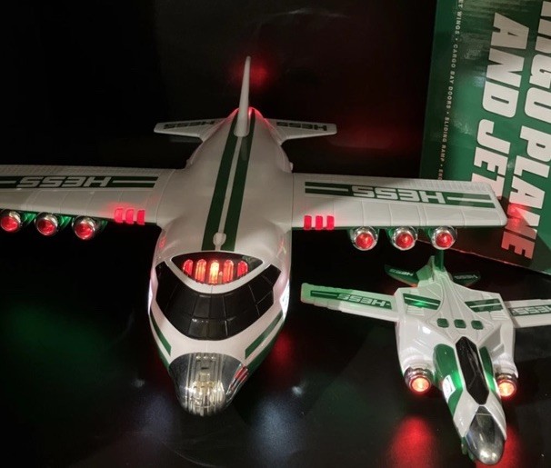 NEW 2021 HESS TRUCK COLLECTIBLE TOY CARGO PLANE AND JET WITH LED LIGHTS ...