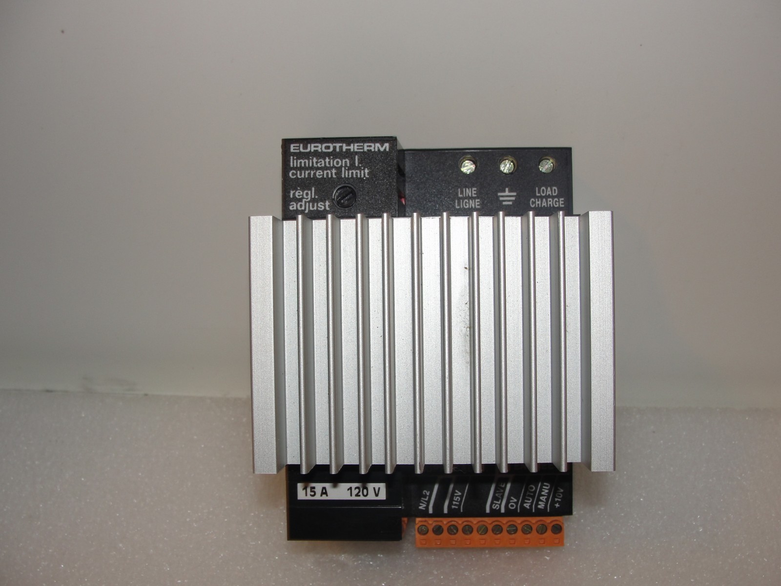 Eurotherm Reston VA-USA 425A 15A/120V/110V120/4MA20/PA/ENG/CL/-/-//00 ...