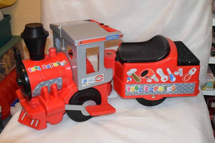 Peg Perego Tool Express Ride On Riding Train Track Working 6V HTF VGUC ...