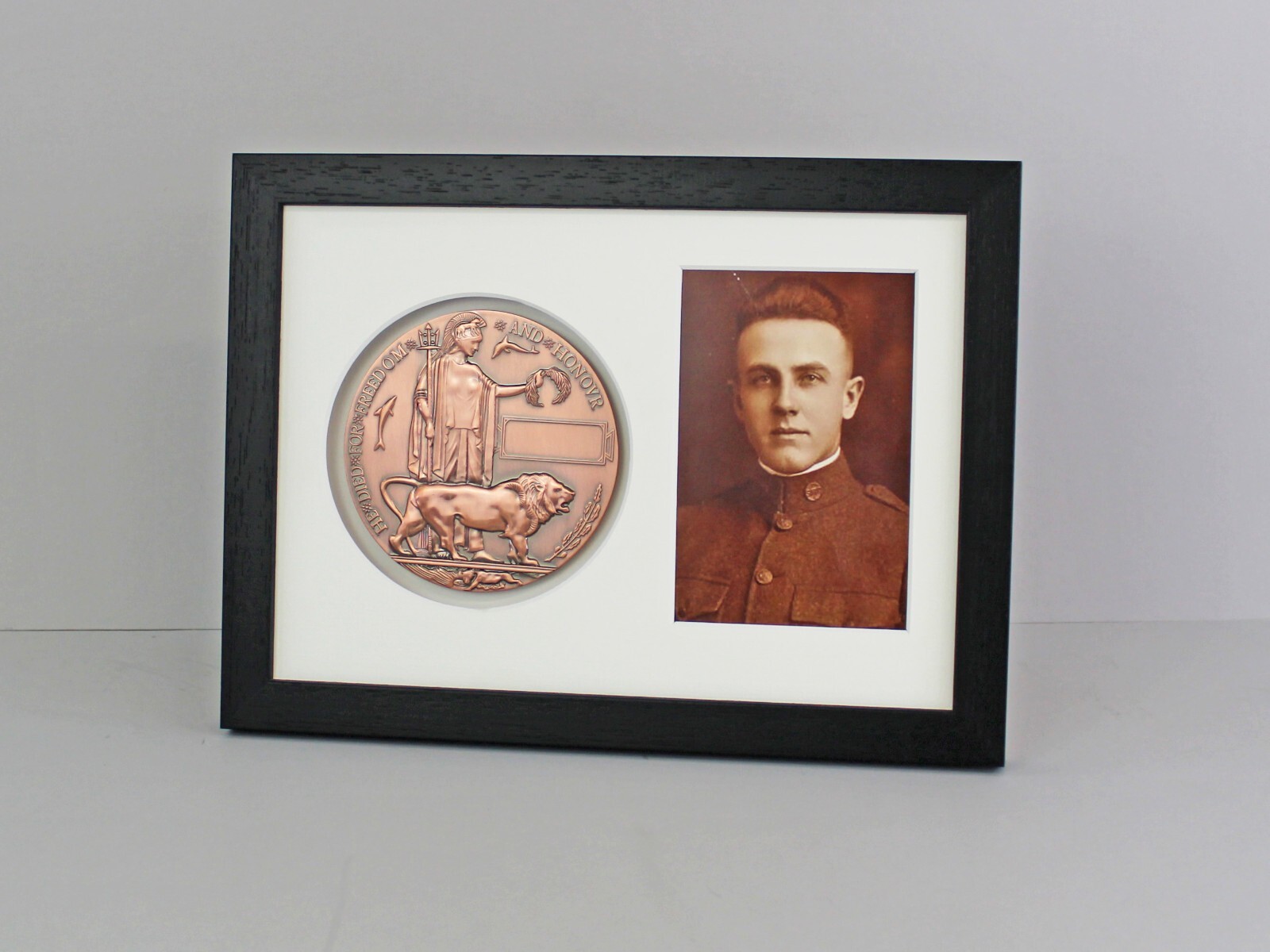 Display for WW1 Memorial Plaque/Coin "Dead Man's Penny" with 6x4" Photo ...