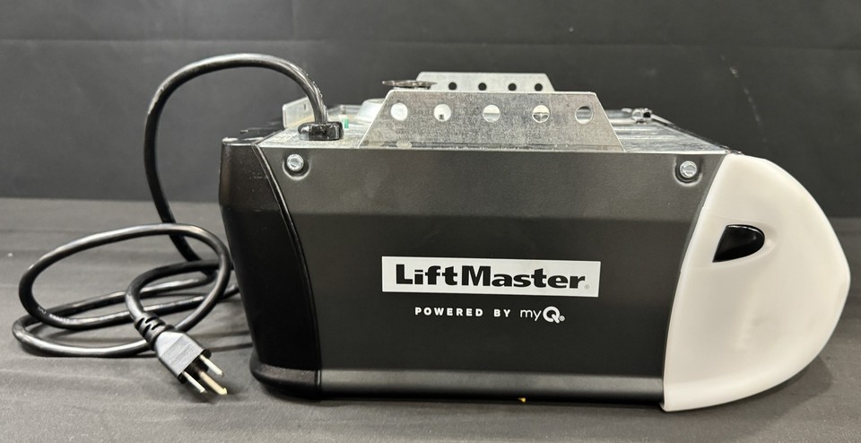 LiftMaster 81650 ½ HP Chain Drive Wi-Fi Garage Door Opener No Rail New ...
