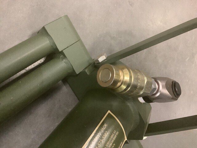 M998 HMMWV H1 BOGERT 30M-HVBMI LEVELING-SUPPORT HYDRAULIC JACK 5120-01 ...