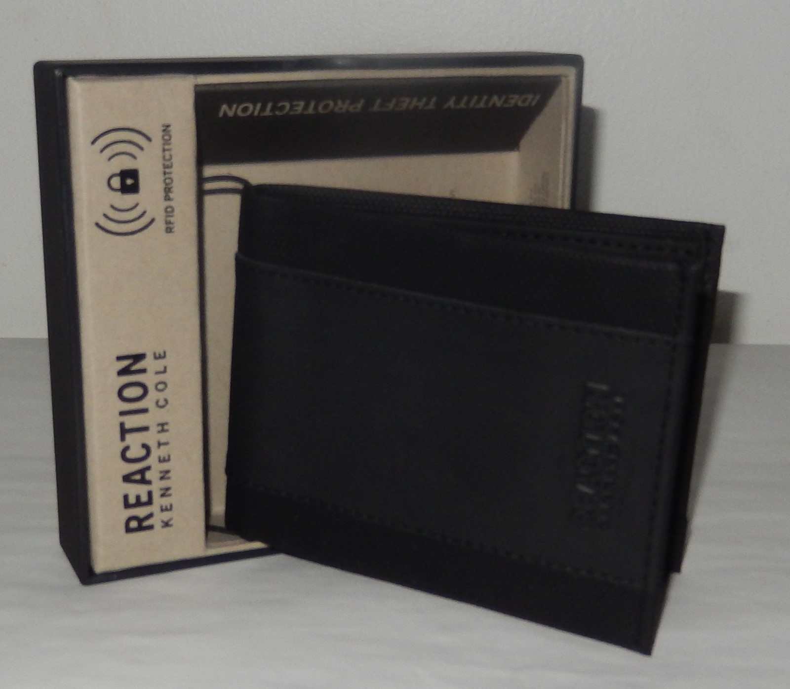 KENNETH COLE REACTION MEN'S WALLET GENUINE LEATHER BILLFOLD ST ...