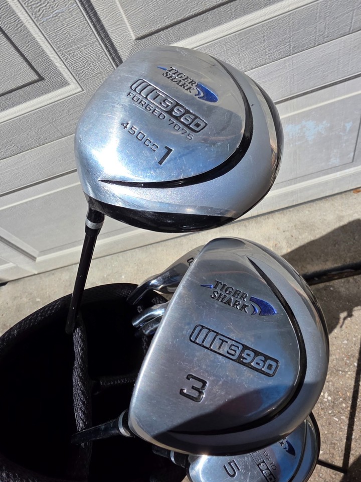 Tiger Shark TS960 LH Golf Club Set 1 3 Woods 4-9 Irons P/S Putter & Bag ...