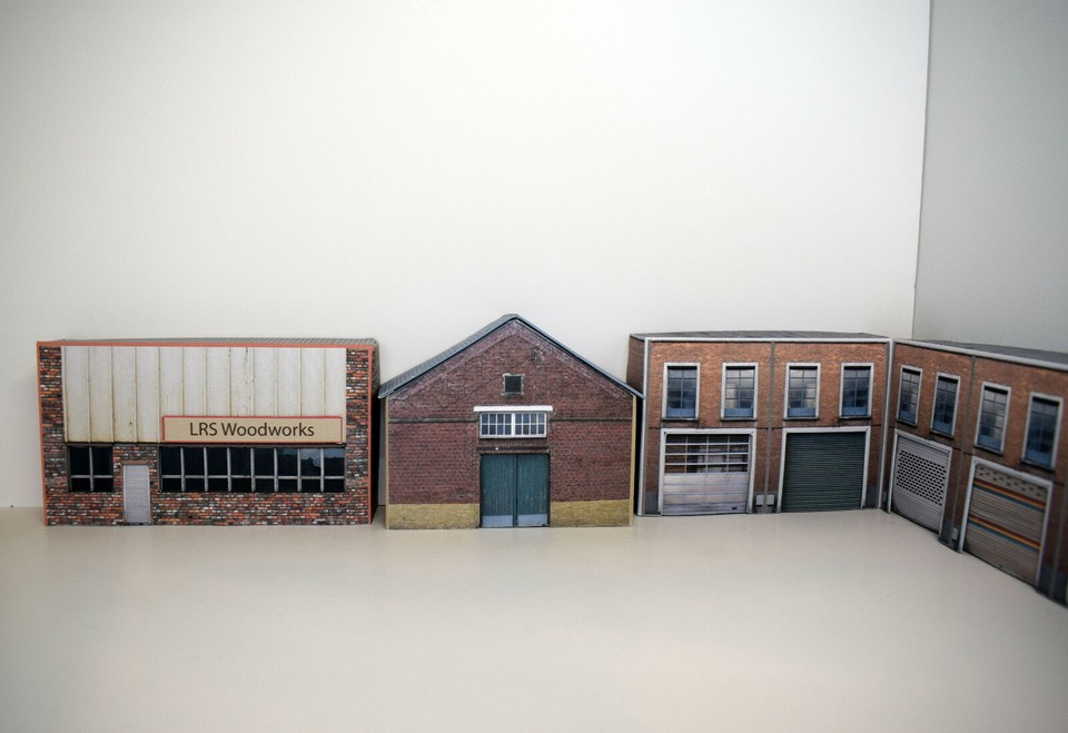Low Relief Card OO Gauge Industrial Buildings Pack of 5 1/76 scale ...