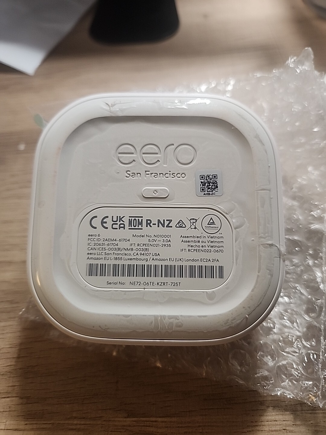 eero 6 2 Port 900 Mbps Router - N010001 W/POWER CORD | eBay