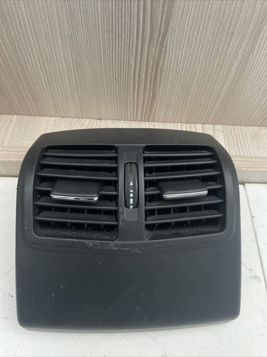 Mercedes E Class W212 Rear Centre Console Air Vent A2128300454 | eBay