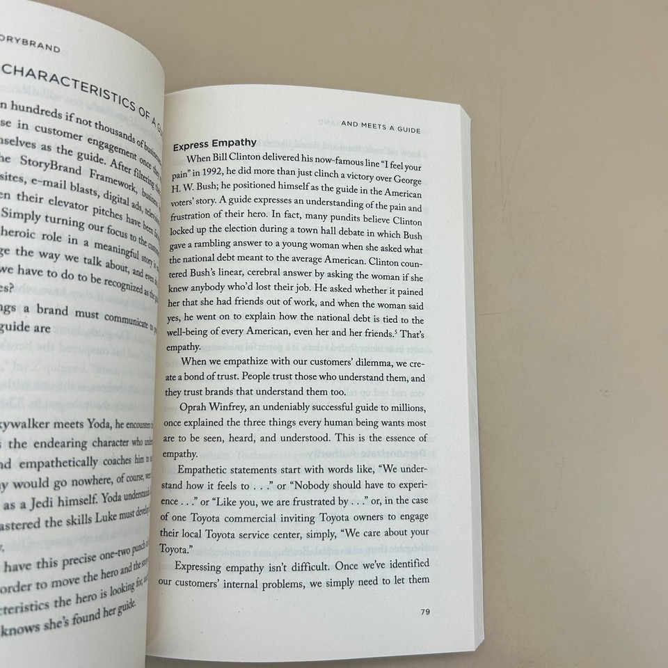 Building a StoryBrand Donald Miller 2017 Marketing Business ...