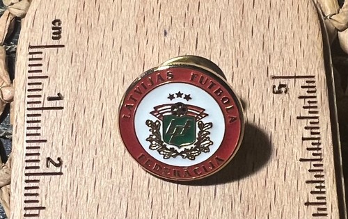 Lithuania football federation association pin badge sport (1097.) | eBay