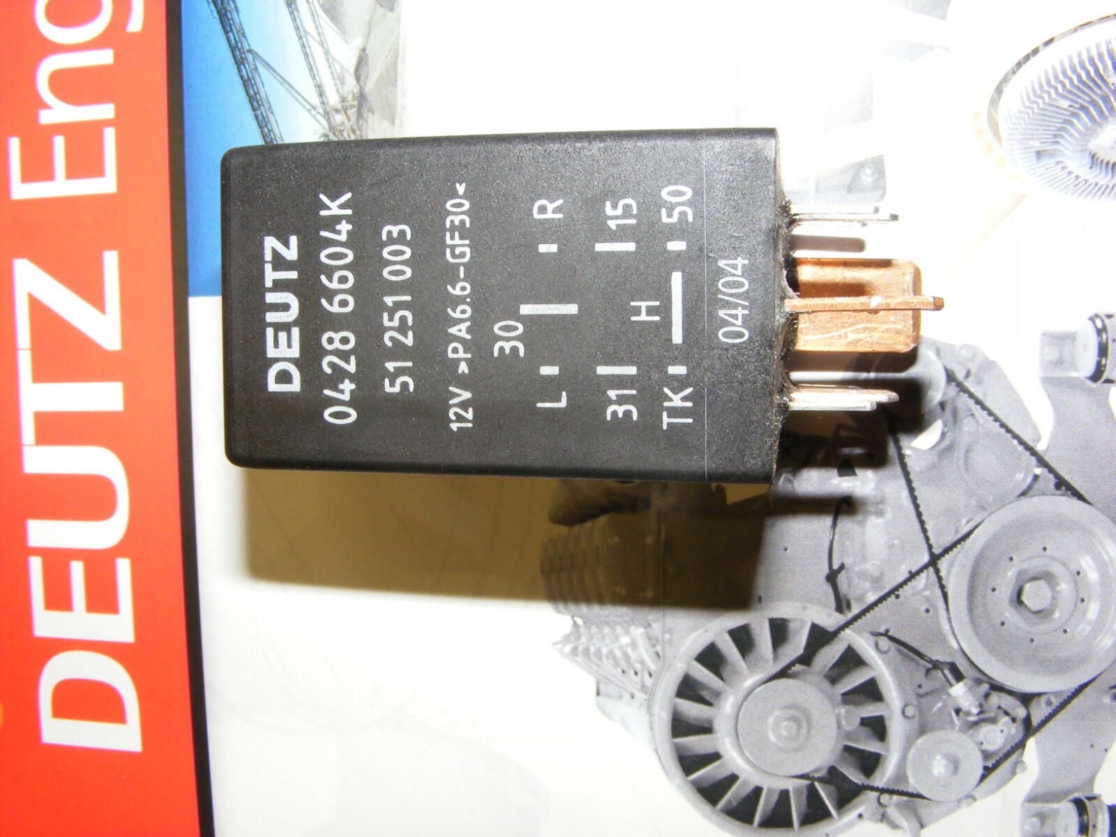 Genuine Deutz Glow heater relay 12v 04219374 04286604 04271688 04103669 ...