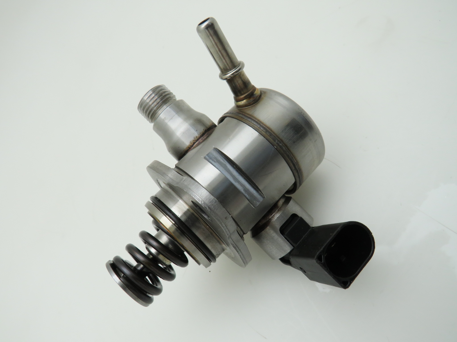 05E127027 Hochdruckpumpe Kraftstoff 1,5 TSi VW Golf 7 5G Arteon Seat ...