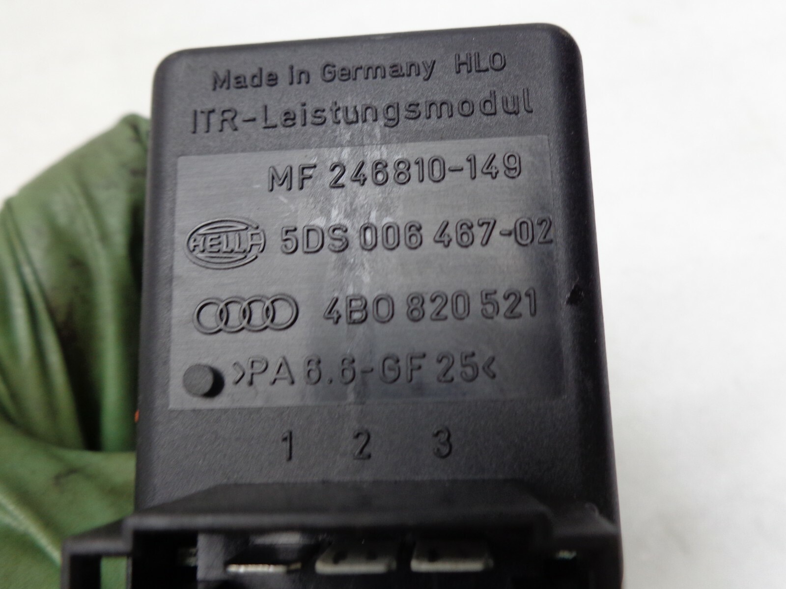 2001-2005 Audi A6 S6 RS6 C5 Box Blower Motor Heater Resistor 4B0-820 ...