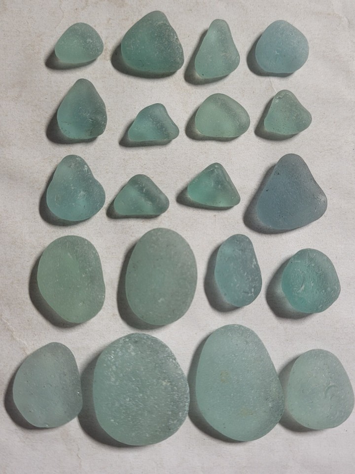 20 Sea glass Flat Triangle Flat oval Pieces Shades of Turquoise Seaham ...