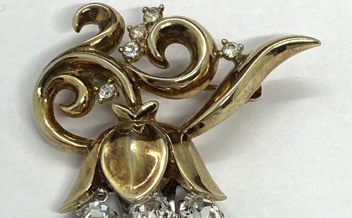 Crown Trifari Alfred Philippe 1950,s Pat Pen Gold Ton… - Gem