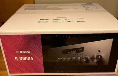 YAMAHA R-N600A Silver Integrated Amplifier Network Receiver Hi-Res DAC ...