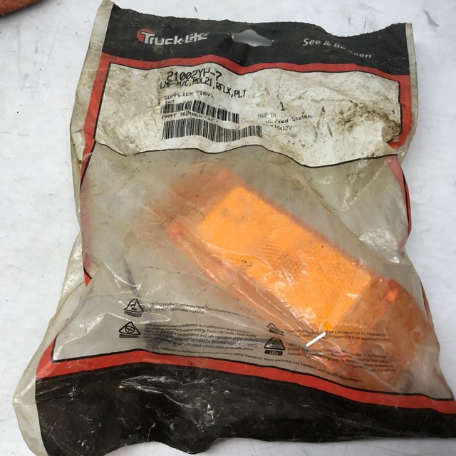 Truck-Lite 21002R Super 21 Red Marker Light for sale online | eBay