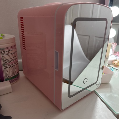 Paris Hilton Mini Refrigerator and Personal Beauty Fridge, Mirrored ...