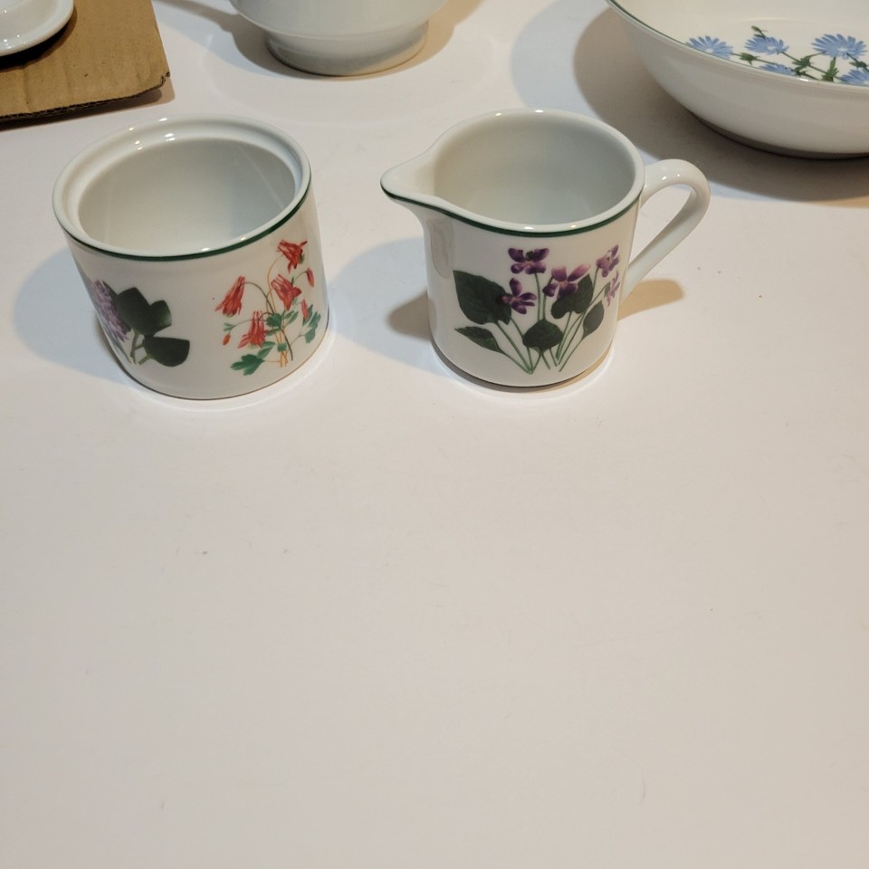 National Wildlife Federation Flowers Coffee Set ( Pot, Cream and Sugar ...