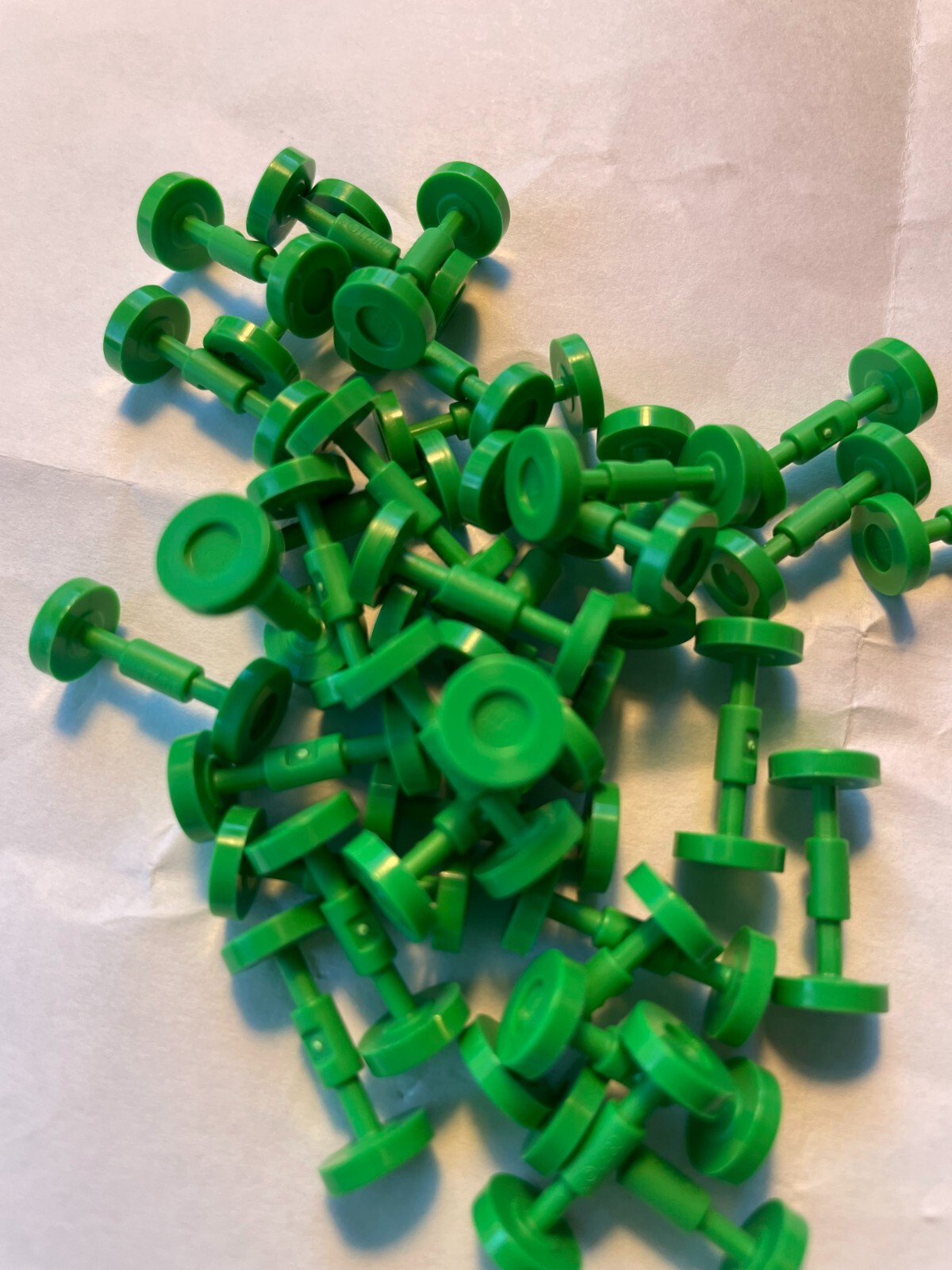 LEGO-NEW-#2496-BRIGHT GREEN-SKATEBOARD WHEEL-24 PIECES | eBay